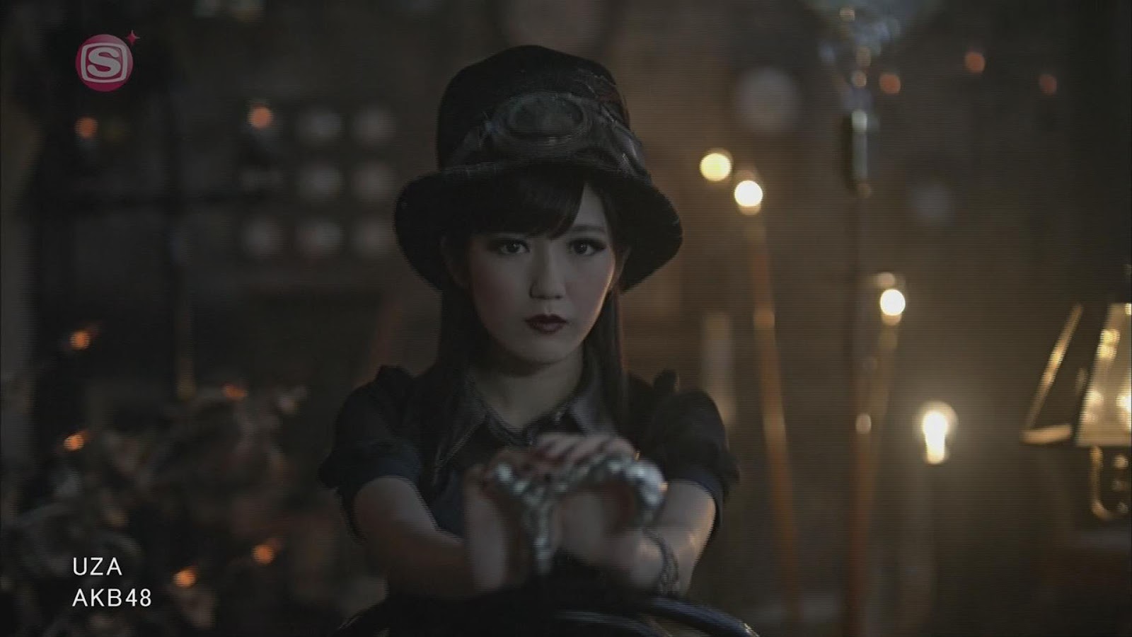 AKB48 And Family: [PV/MV] AKB48 -28th- UZA [1440x1080 h264 SSTV+ HD]